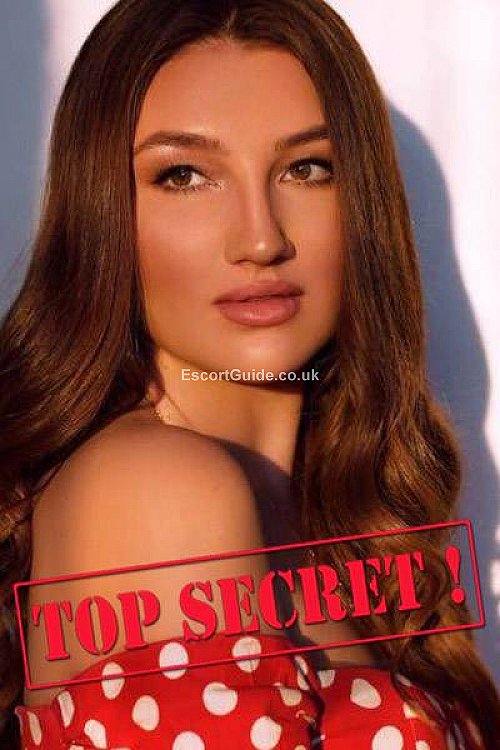 Stasia Escort Girl In London
